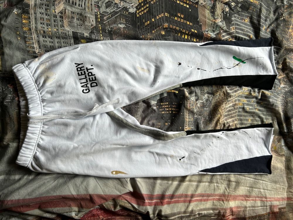 Gallery Dept. Painted Flare Sweat Pants Weiss (Neu (gemäss Beschreibung ...