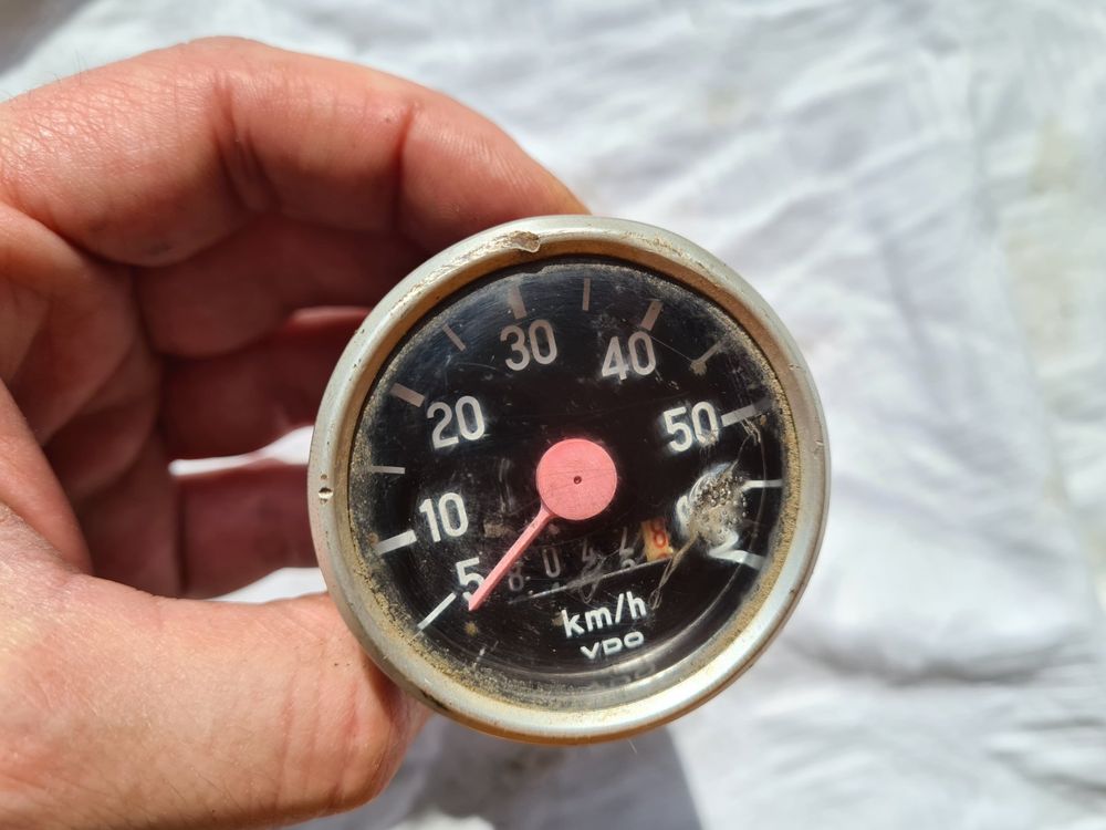 Original VDO Tacho funktionstüchtig (Gebraucht) in für CHF 23 – mit ...