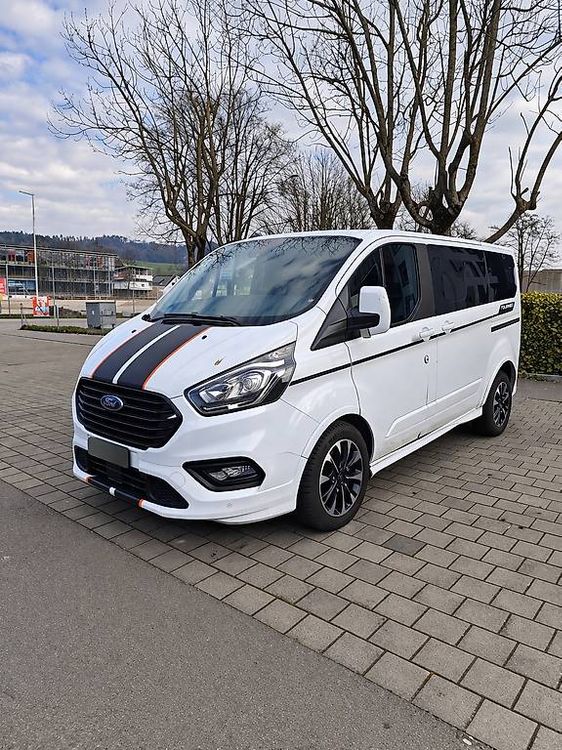 Ford Bus Familie