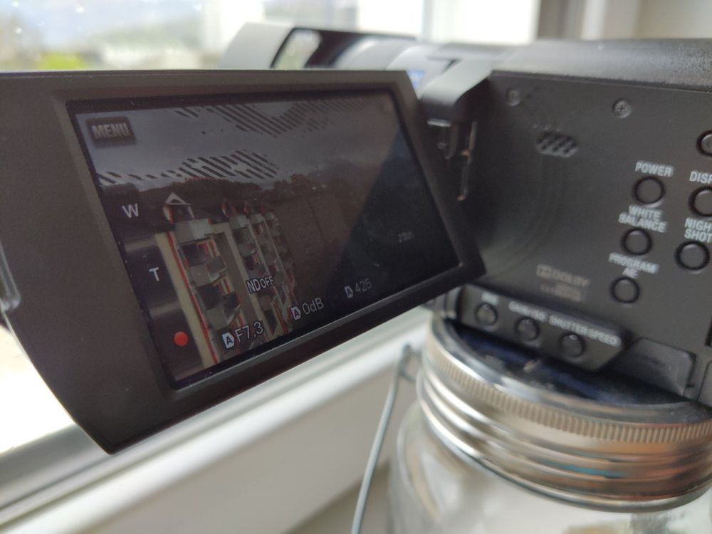 Sony FDR–AX100E Digital 4K Video Camera Recorder | Kaufen auf Ricardo