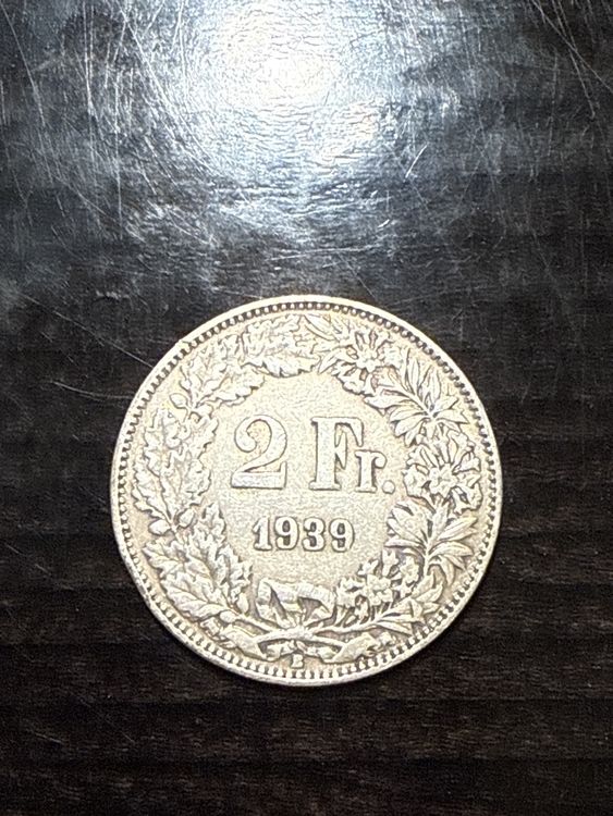 2 Franken 1939 Silber (Gebraucht) in Gurmels für CHF 8.3 – mit Lieferung auf Ricardo kaufen