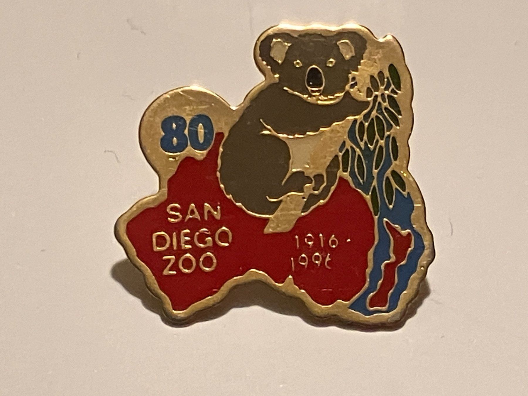 1 Pin San Diego Zoo 80 Jahre (Gebraucht) in Basel für CHF 1 – mit ...