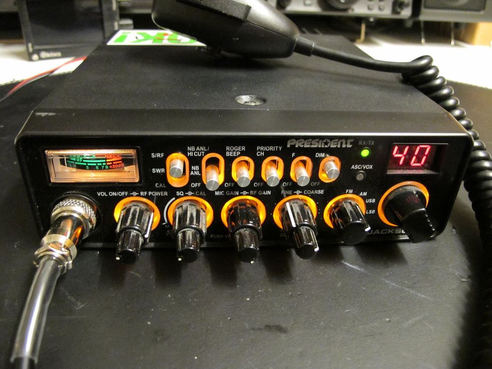 President Jackson 2 AM/FM/SSB CB Funkgerät 4/12W (Gebraucht) in Dettighofen für CHF 200 – mit ...