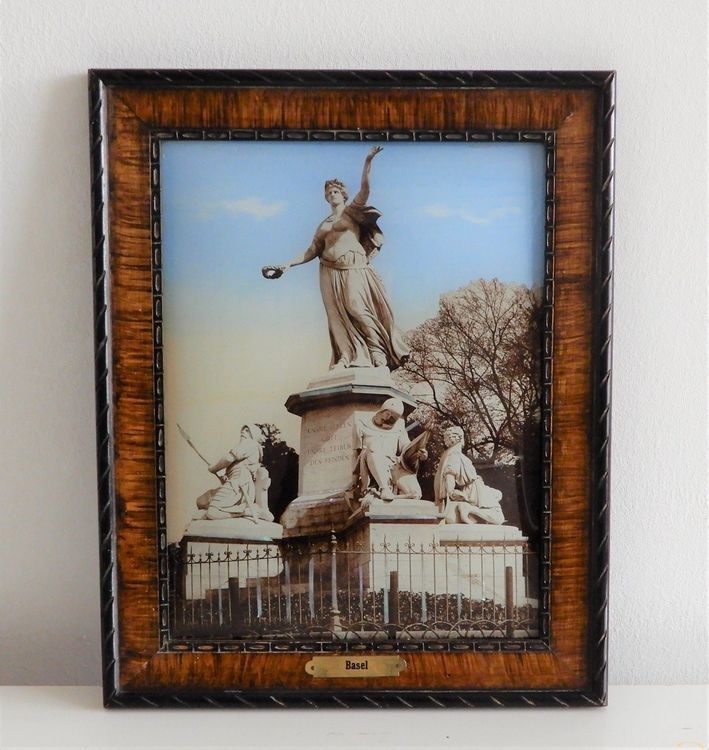 Basel St. Jakobsdenkmal hinter Glas (Gebraucht) in Venthône für CHF 1 – mit Lieferung auf ...