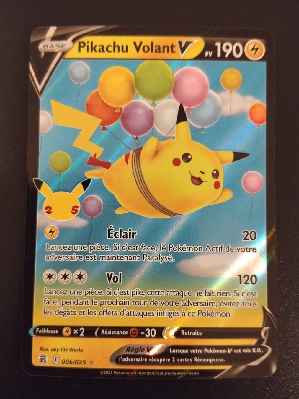 Pokémon Célébration: Pikachu Volant FR (D'occasion) à Palézieux-Village ...