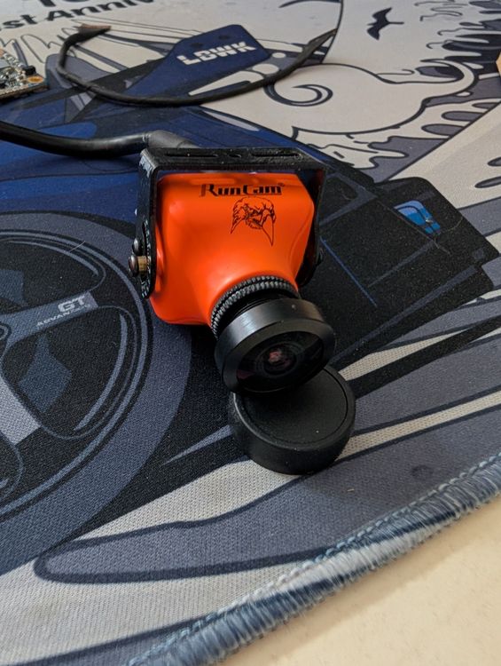 RunCam Eagle FPV Kamera (Gebraucht) in Alpthal für CHF 5 – mit ...