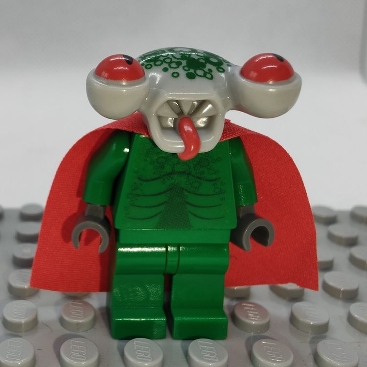 LEGO, Minifigur "Space, Police 3 Alien Squidman" (Gebraucht) in Luzern ...