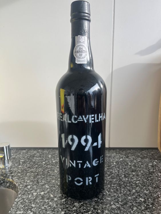 Portwein 1994 (Neu und originalverpackt) in Rudolfstetten für CHF 100 ...