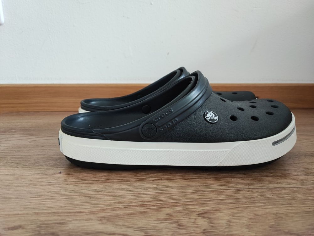 CROCS M10 W12 - NEU (Neu (gemäss Beschreibung)) in Ebikon für CHF 23 ...