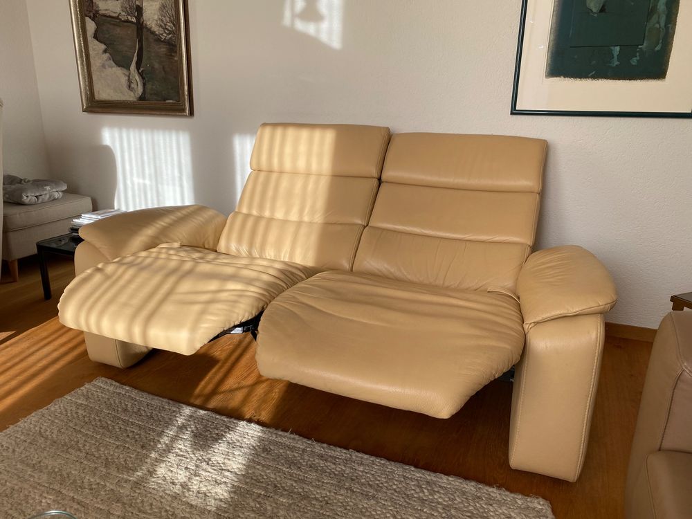 Ledersofa 2-Sitzer mit Relaxfunktion | Kaufen auf Ricardo