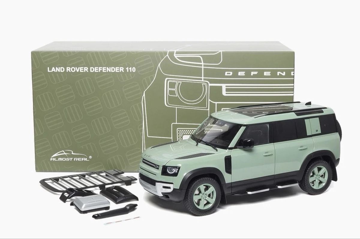 Land Rover Defender 110 - 2023 - 1:18 - Sammlerstück (Neu und ...
