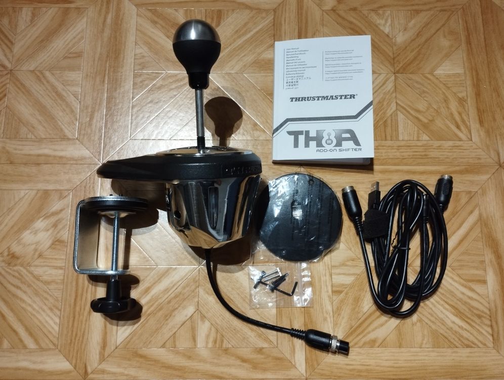 Thrustmaster Circuit TH8A (Gebraucht) in Arnex-sur-Orbe für CHF 110 ...