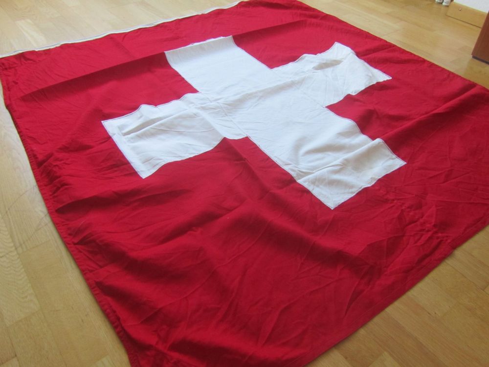 Grosse Schweizer Fahne (Gebraucht) in Seengen für CHF 66 – mit ...