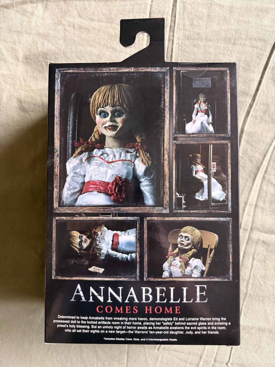 Neca The Conjuring Universe: Ultimate Annabelle (Annabelle (Neu und ...