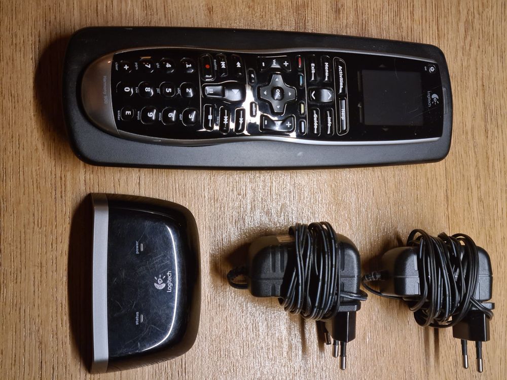 Logitech Harmony 900, Advanced Universal Remote | Kaufen auf Ricardo