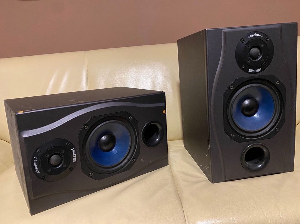 Spirit Absolute 2 Monitore (Gebraucht) in St. Gallen für CHF 11 – mit ...