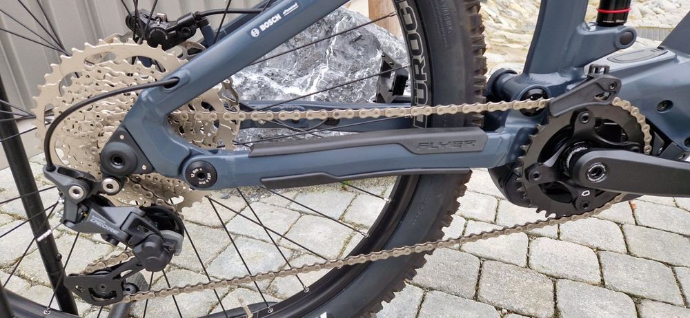 Neues FLYER Uproc3 4.10 E-Mountainbike mit Bosch CX Antrieb | Kaufen ...