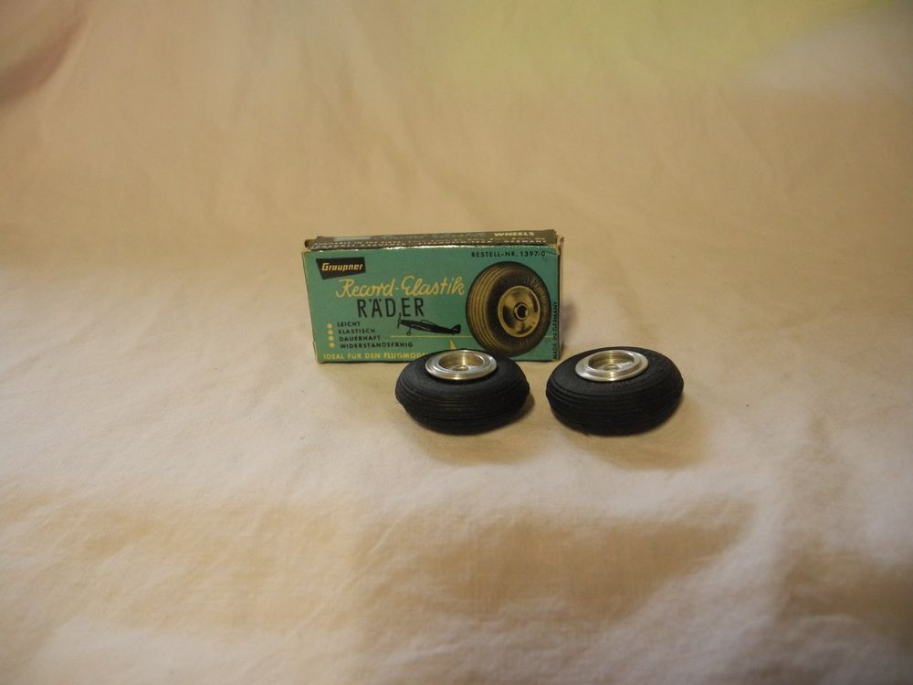 GRAUPNER RECORD-ELASTIK RÄDER NEUWERTIG ORIGINALVERPACKUNG (Neu und ...