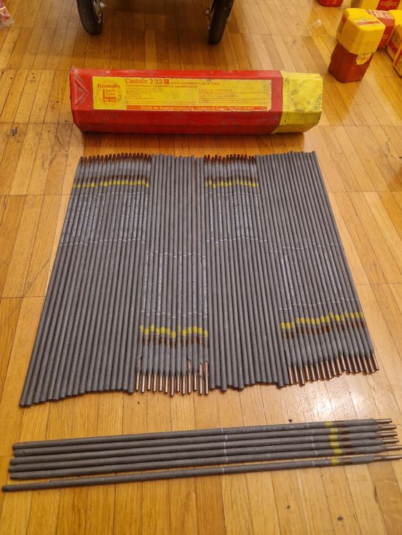 Castolin Stabelektrode 2-23 (Gebraucht) in Fällanden für CHF 100 – nur ...