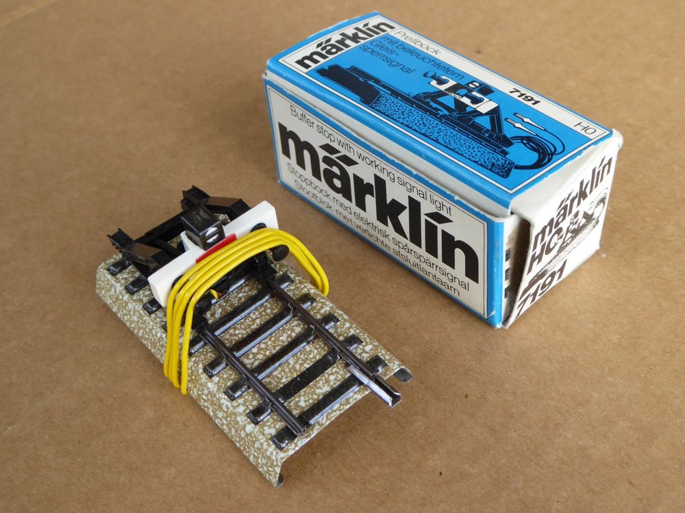 .Prellbock mit Sperrsignal, Metallgleis, Märklin HO 7191 (Neu und ...