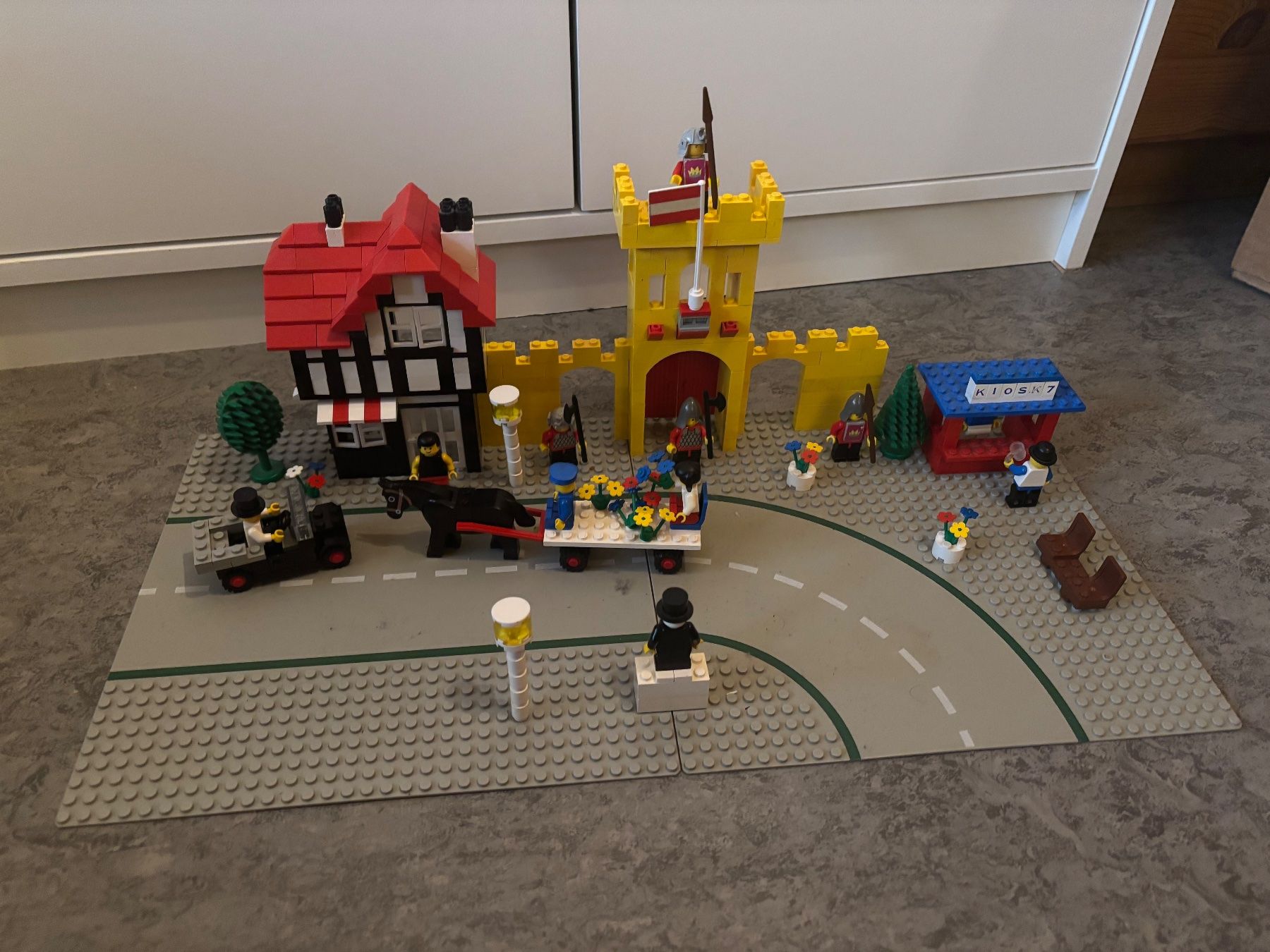 Sehr seltene Legendäre Lego Town-Square-Scene 1592 (Gebraucht) in ...