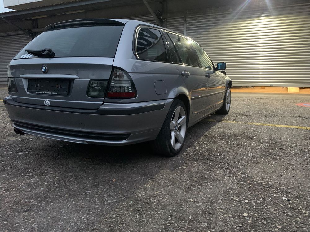 BMW E46 330xi Touring | Kaufen auf Ricardo