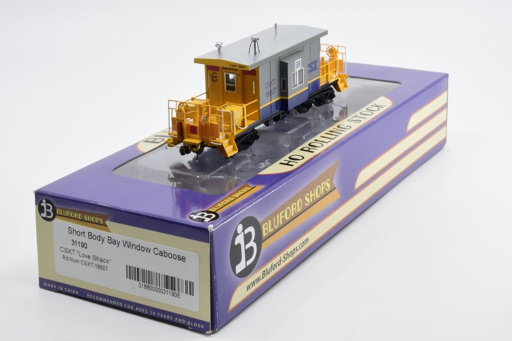H0, CSX, GP15-1 DCC/Sound und Caboose (Neu (gemäss Beschreibung)) in Rüti ZH für CHF 300 – mit ...