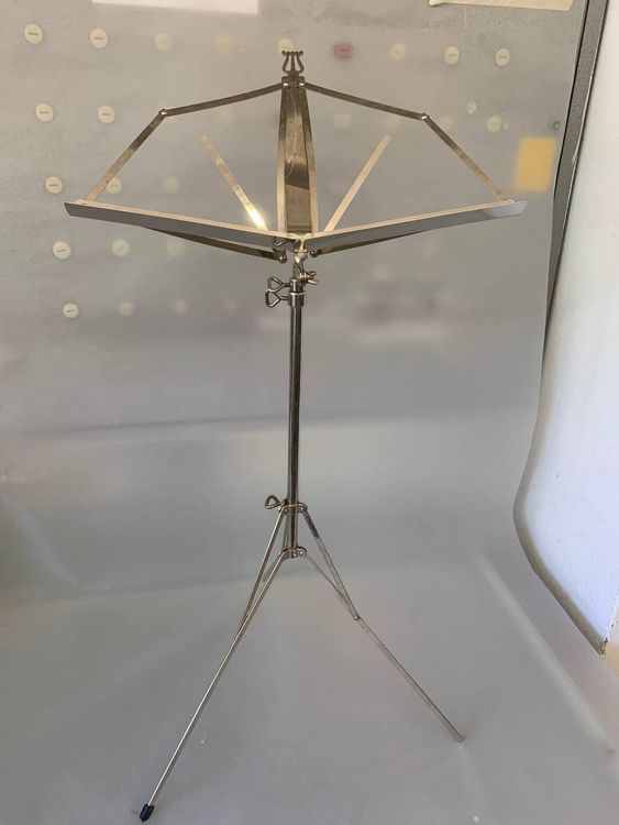 Notenständer 2 stk, Metall K & M K 276 (Gebraucht) in Niederönz für CHF 9 – nur Abholung auf ...