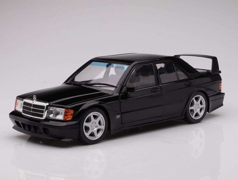 Mercedes-Benz 190E (W201) Evo II – 1990, black Solido 1:18 (Neu und ...