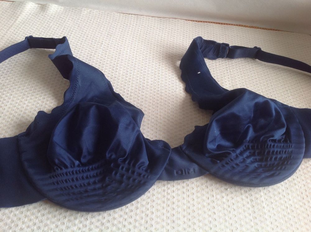 DIM - soutien-gorge - 80B (Gebraucht) in Sion für CHF 11 – mit Lieferung auf Ricardo kaufen