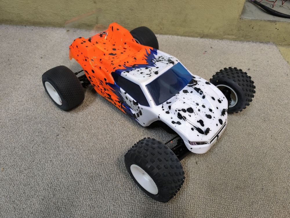 Xray XT2 19 Monster (Gebraucht) in Biel-Benken BL für CHF 450 – mit Lieferung auf Ricardo kaufen