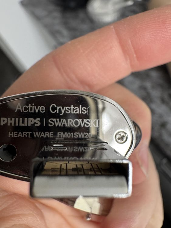 🔥USB Stick von Swarovski & Philips🔥 (Gebraucht) in Bauma für CHF 25 ...