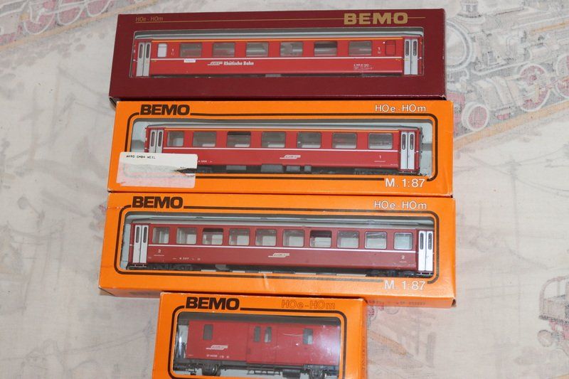 4 Bemo Wagen ( 242 ) (Gebraucht) in Kerzers für CHF 60 – mit Lieferung auf Ricardo kaufen