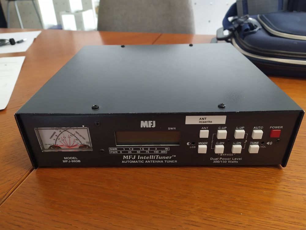 MFJ 993B Automatic Antenna Tuner (Gebraucht) in Mendrisio für CHF 235 ...