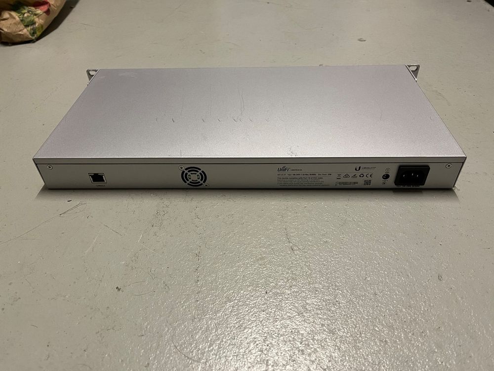 Ubiquiti UniFi US-24 24 Port Switch | Kaufen auf Ricardo