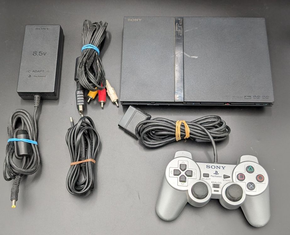 PS2 Konsole (1444) (Gebraucht) in Domat/Ems für CHF 69.9 – mit Lieferung auf Ricardo kaufen