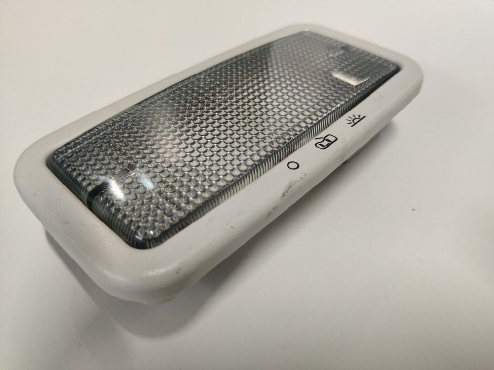 Originale Deckenleuchte VW T5 Nr. 7E0 947 105 C (Gebraucht) in Alpnach ...