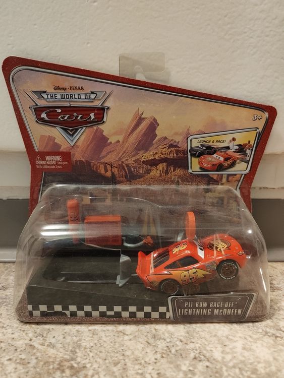 Disney Cars "Pit Row Race-Off" "Lightning McQueen" (Gebraucht) in Bäch ...