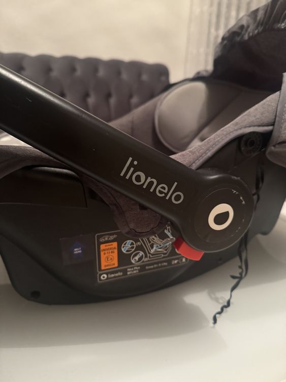 Lionelo Babyschale Astrid mit Isofix, Grau, Top Zustand! (Gebraucht) in ...