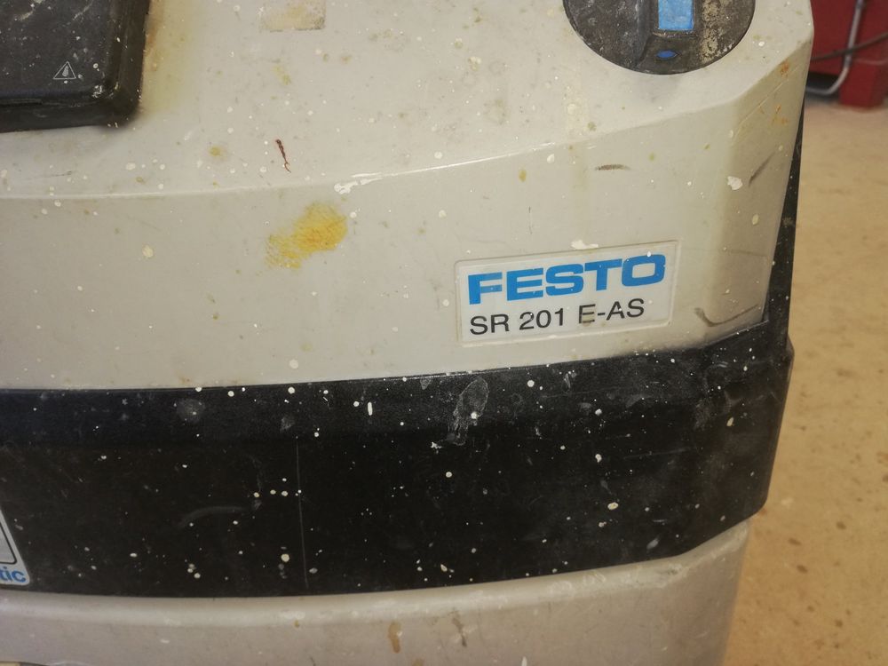 Staubsager Festo SR 201 E-AS (Defekt) in für CHF 14 – nur Abholung auf Ricardo kaufen