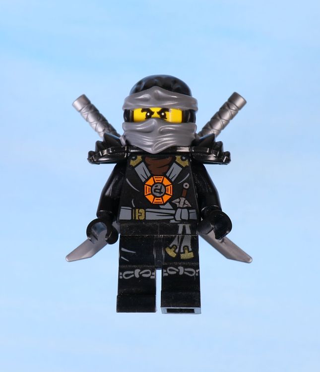 Lego Ninjago Minifigur Cole (Deepstone Armor) - Possession | Kaufen auf ...