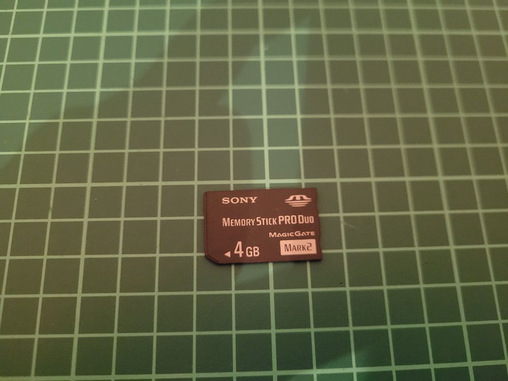 Sony Memory Stick PRO Duo 4GB - For PSP and More! (Gebraucht) in Meyrin ...