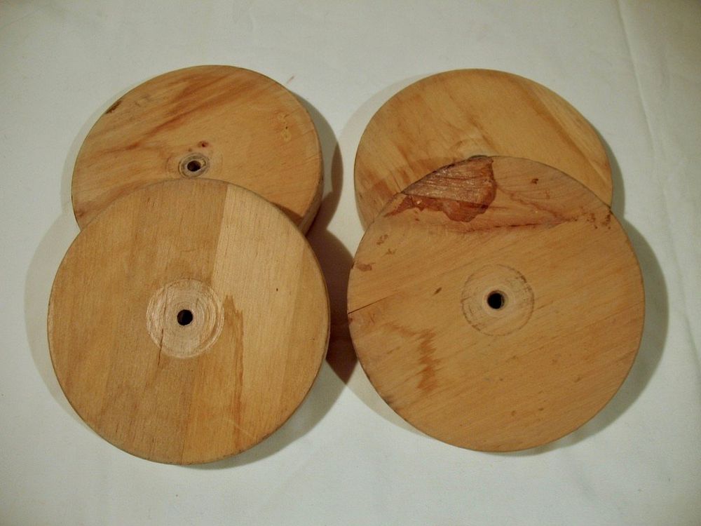 4 Holz Räder Massiv Buche für Fahrzeuge Wagen Basteln (Gebraucht) in ...