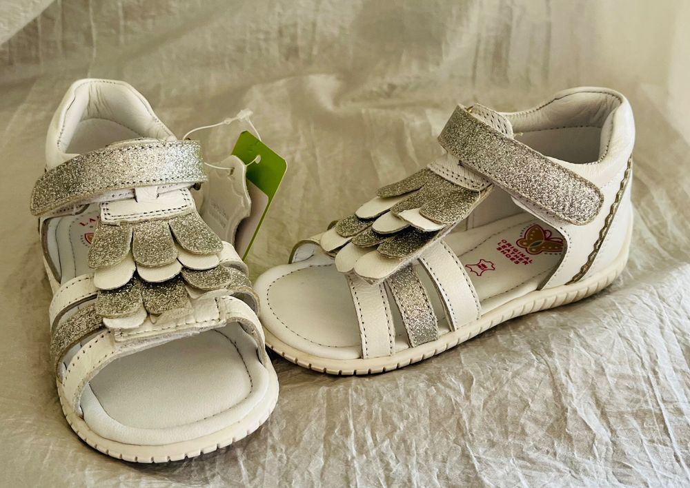 LASOCKI KIDS Ledersandale Gr.22 (Neu und originalverpackt) in Oberegg für CHF 2 – mit Lieferung ...