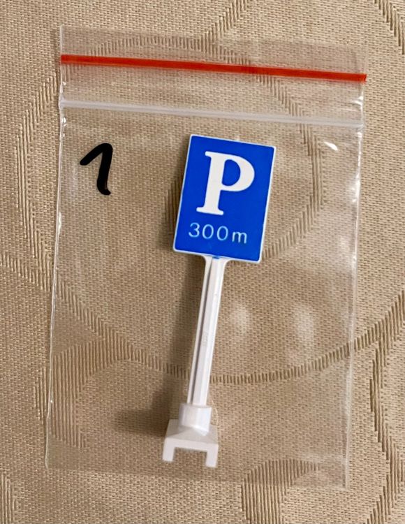 Lego 1 x Road Sign Square-Tall with Parking 'P' and - 675p01 (Gebraucht ...
