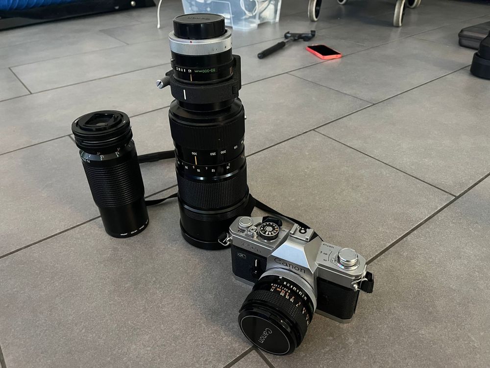Canan analog Kamera mit Objektiven (Gebraucht) in Muhen für CHF 300 – nur Abholung auf Ricardo ...