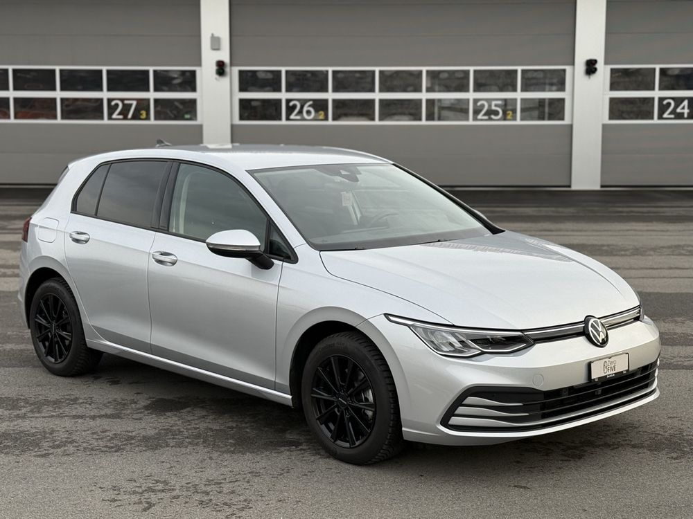 VW Golf 8 1.5 eTSI (Neu (gemäss Beschreibung)) in Schaffhausen für CHF ...
