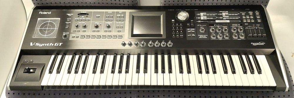 Roland V-Synth GT 61-Key Elastic Audio Synthesis (Gebraucht) in Villars ...