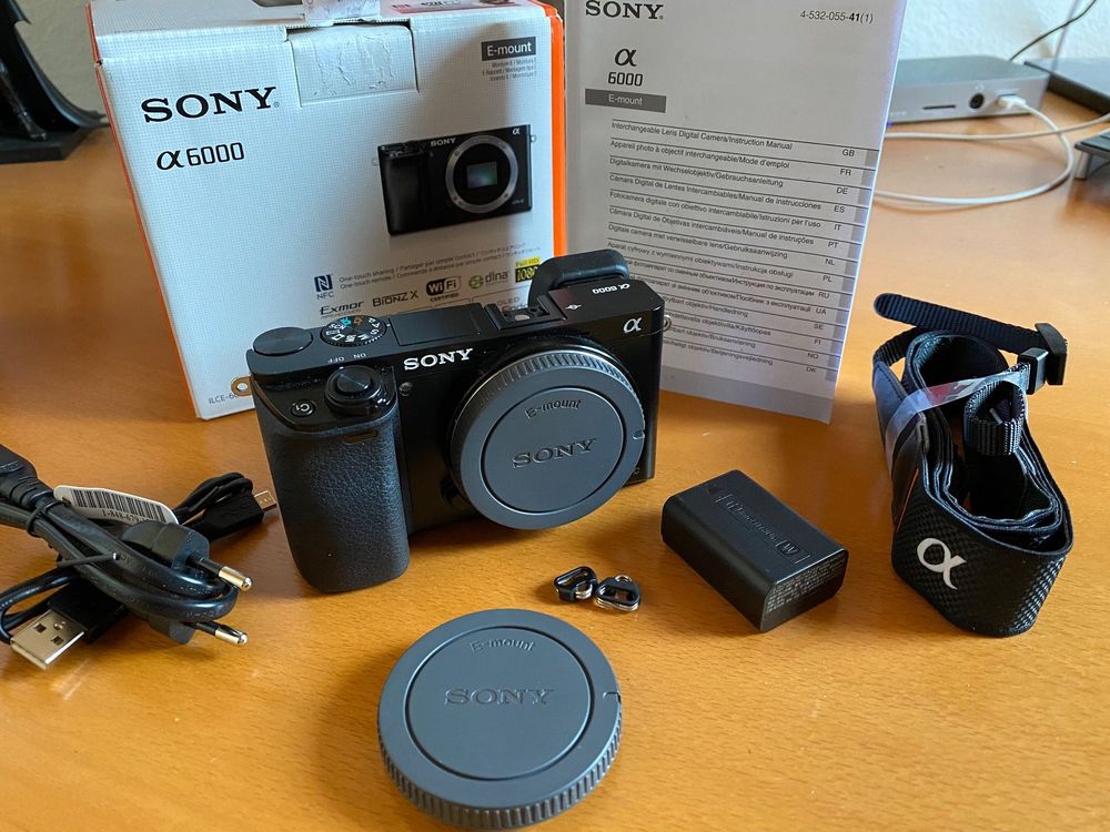 Sony alpha 6000 complet en magnifique état (Neu (gemäss Beschreibung ...