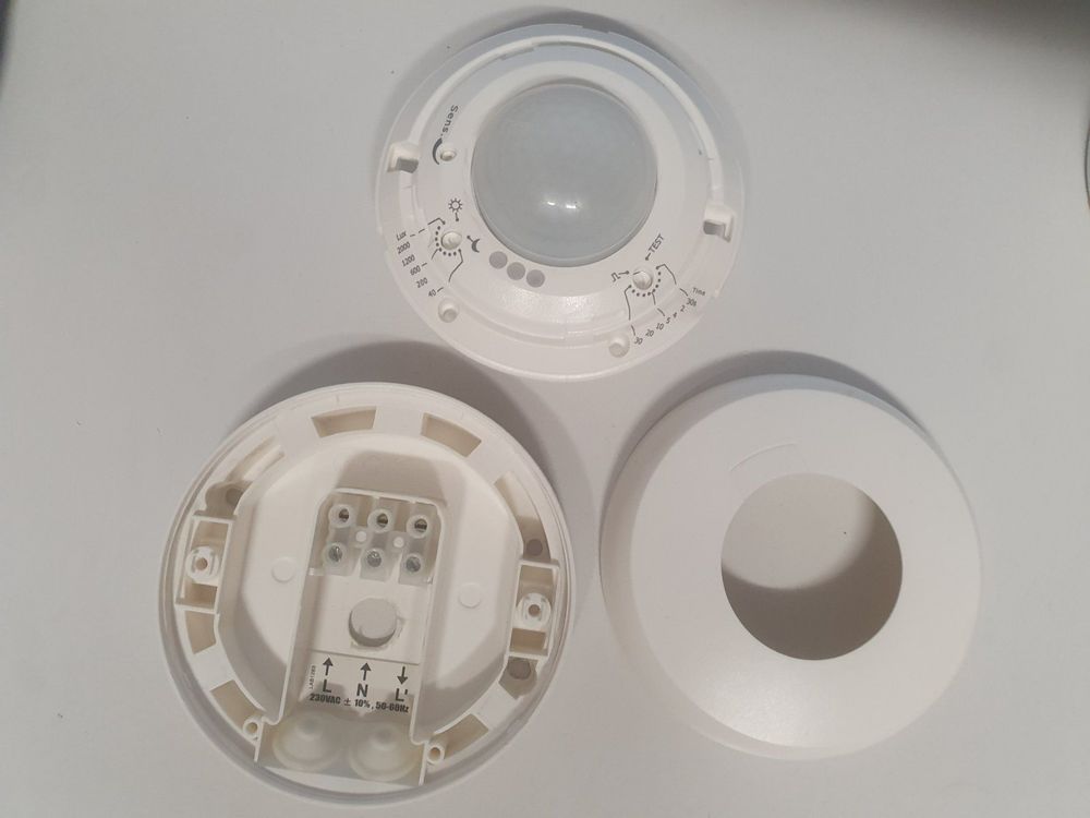 B.E.G. BEG Luxomat PD3S 360 AP Bewegungsmelder Präsenzmelder (Gebraucht ...